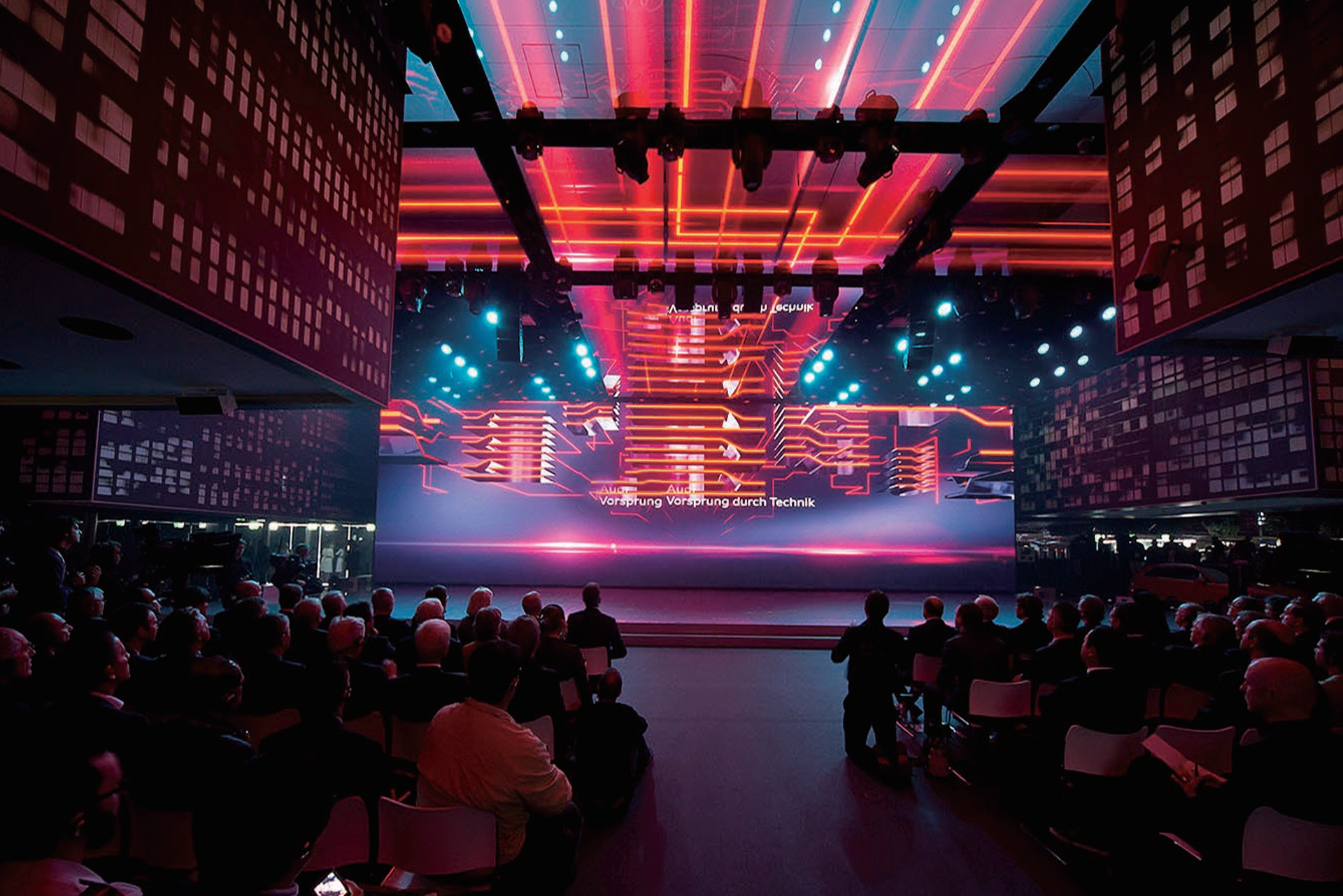 CLI-M4 Series Carbon Light Indoor LED Display